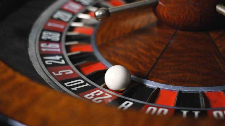 History and Evolution of Roulette Games | GambleRoad