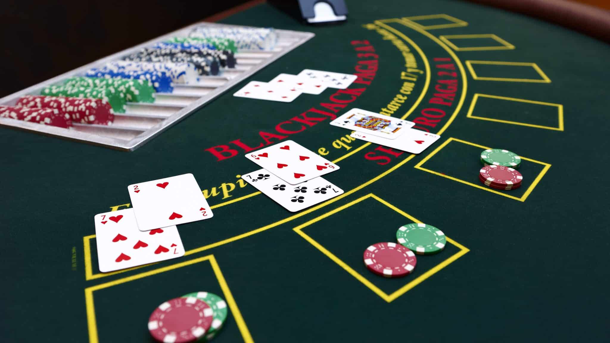 Blackjack: History, Rules, and Fun Facts | GambleRoad